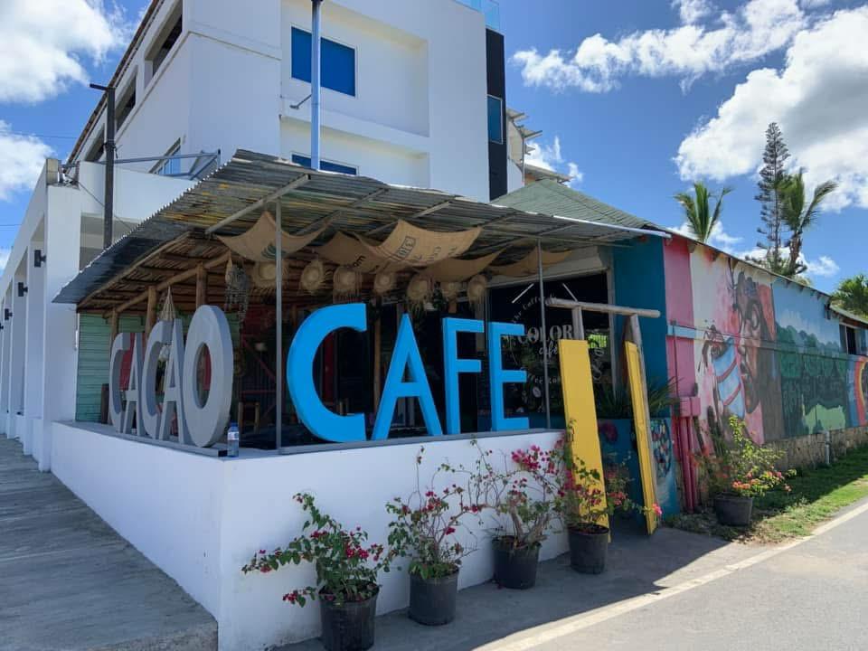 Color Cafe Coffee Shop, Dominicus Americanus - Discover Dominicus ...